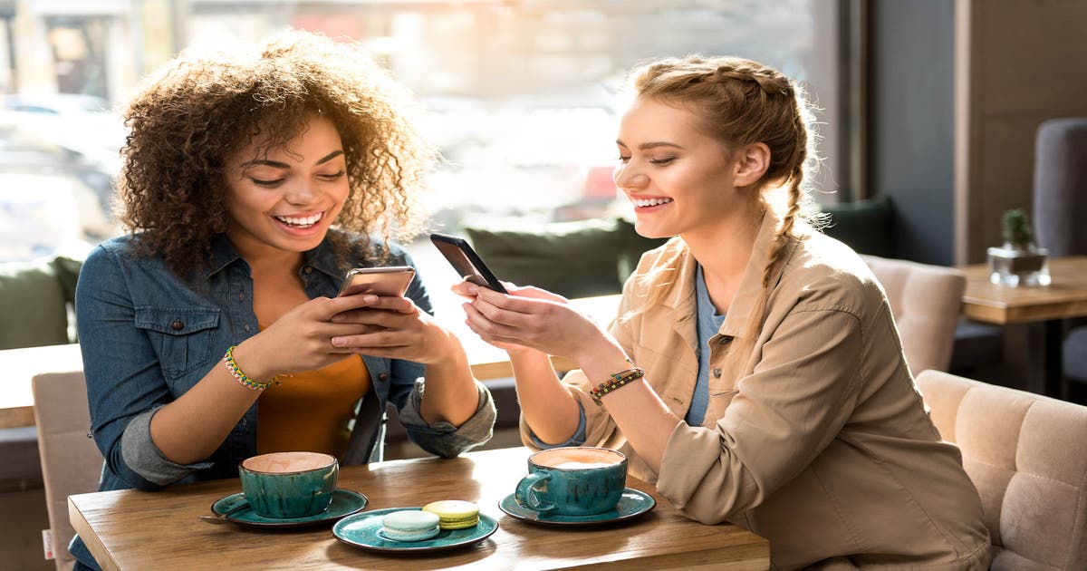 What Is Peer-To-Peer (P2P) Payment | PayPal US